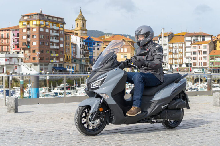 10 motos automáticas que puedes comprar en 2022