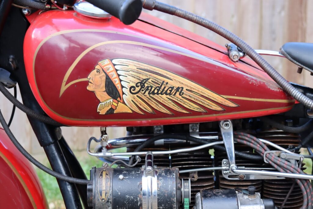 A subasta una rara Indian Four de 1936 con un 4 cilindros en línea
