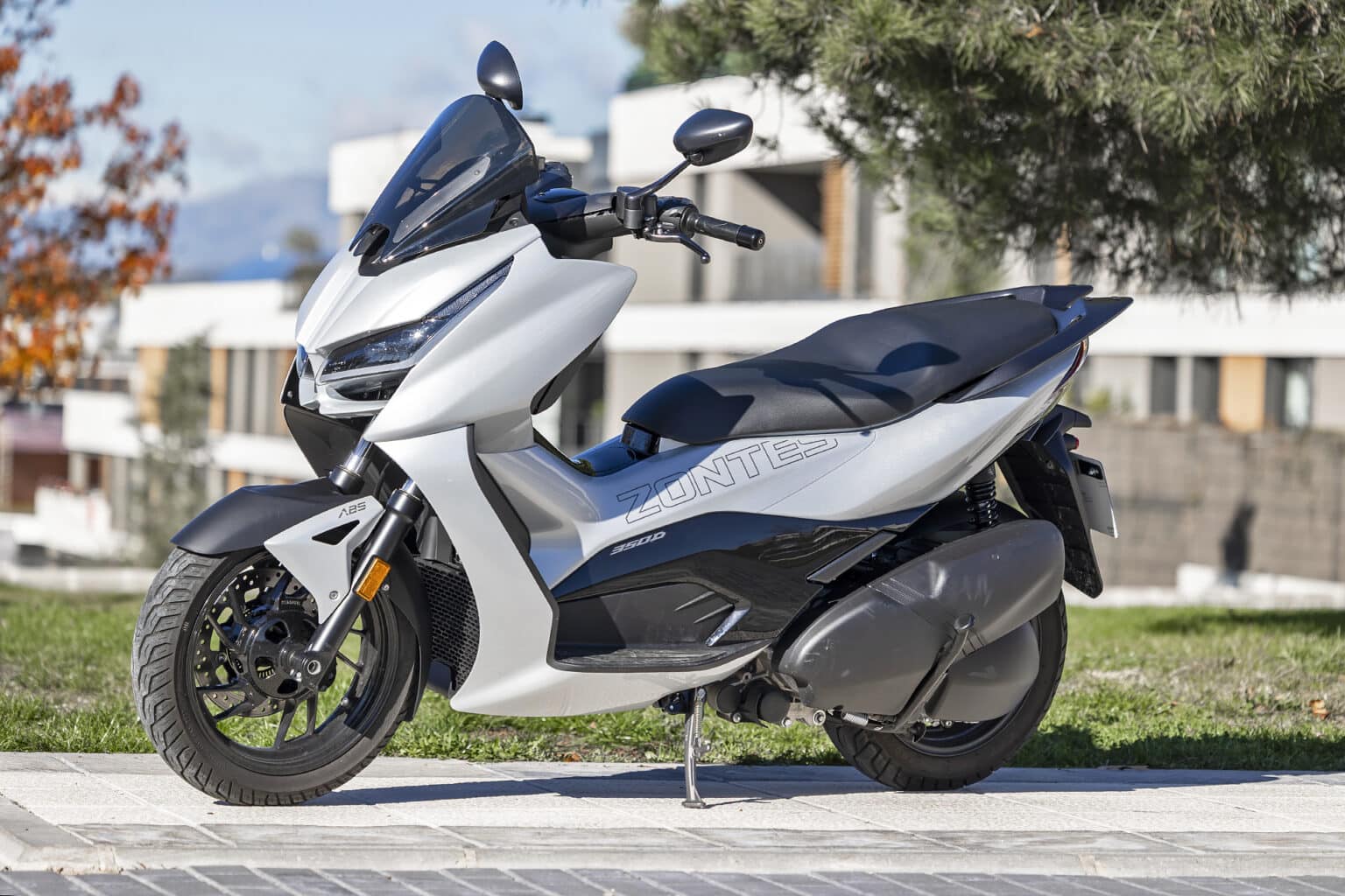 Prueba Zontes D350