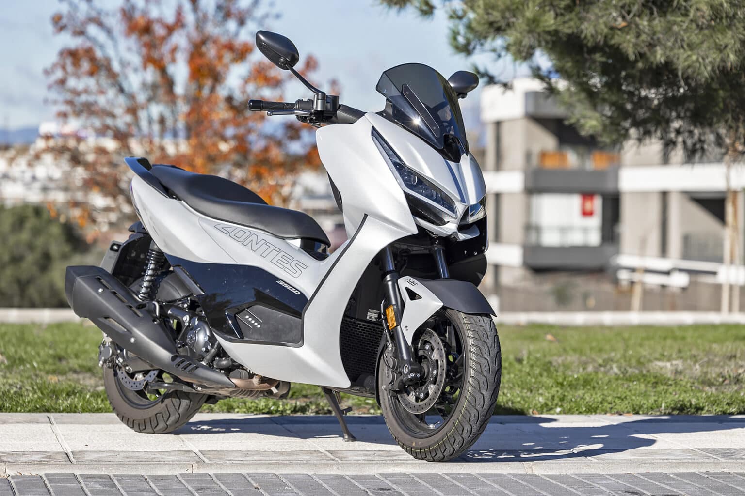 Prueba Zontes D350