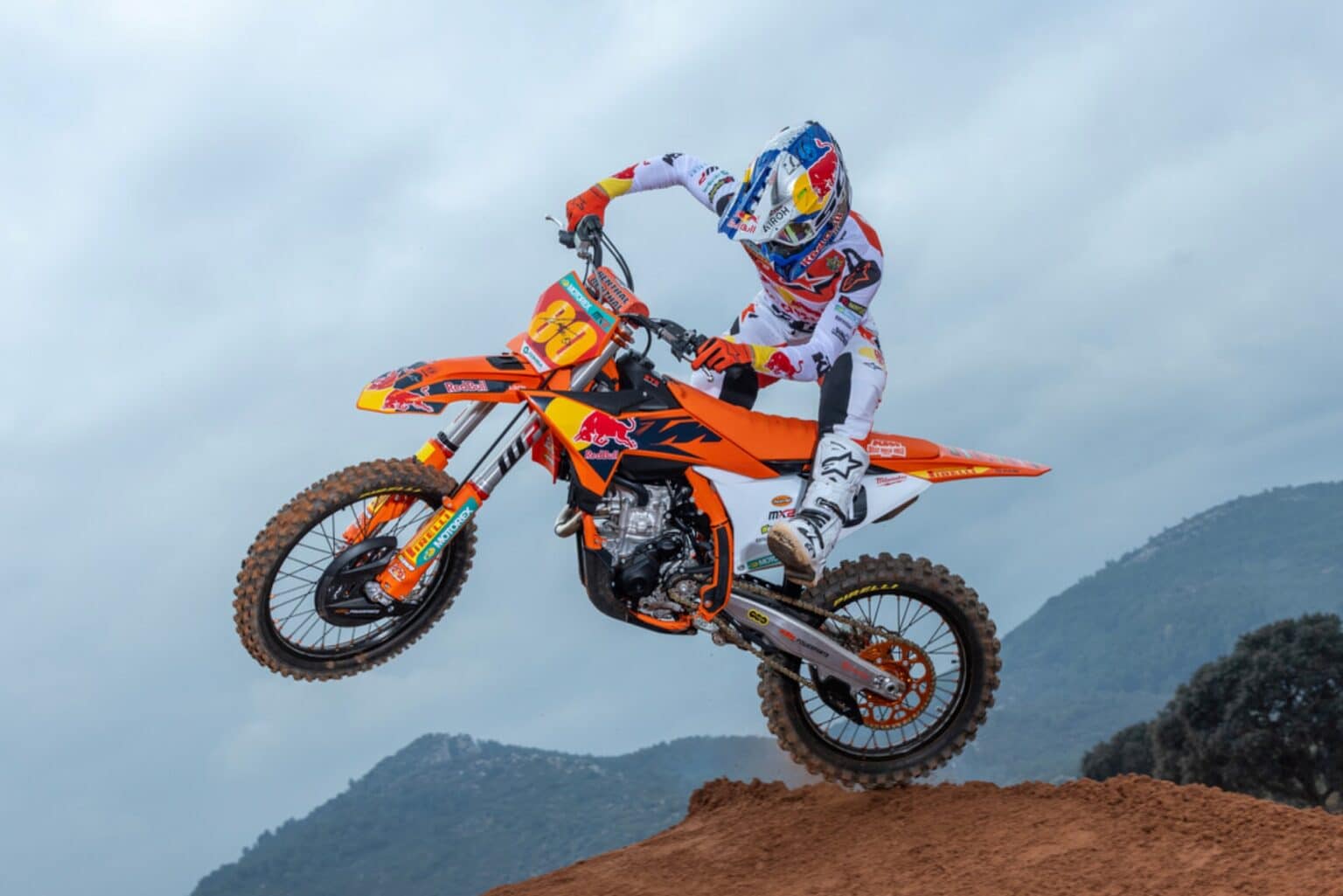 KTM 250 SX-F Adamo Edition: Exclusivo homenaje al campeón de MX2