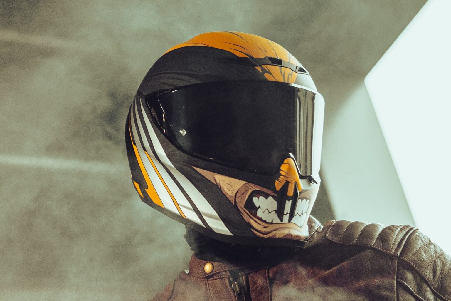 Ruroc presenta su nueva colección de cascos Eox inspirados en el ...