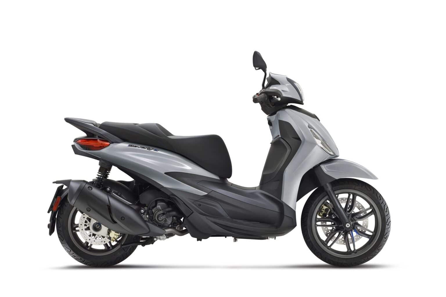 Piaggio Liberty, Beverly 310 S y Medley 200 2025: potencia y estilo ...