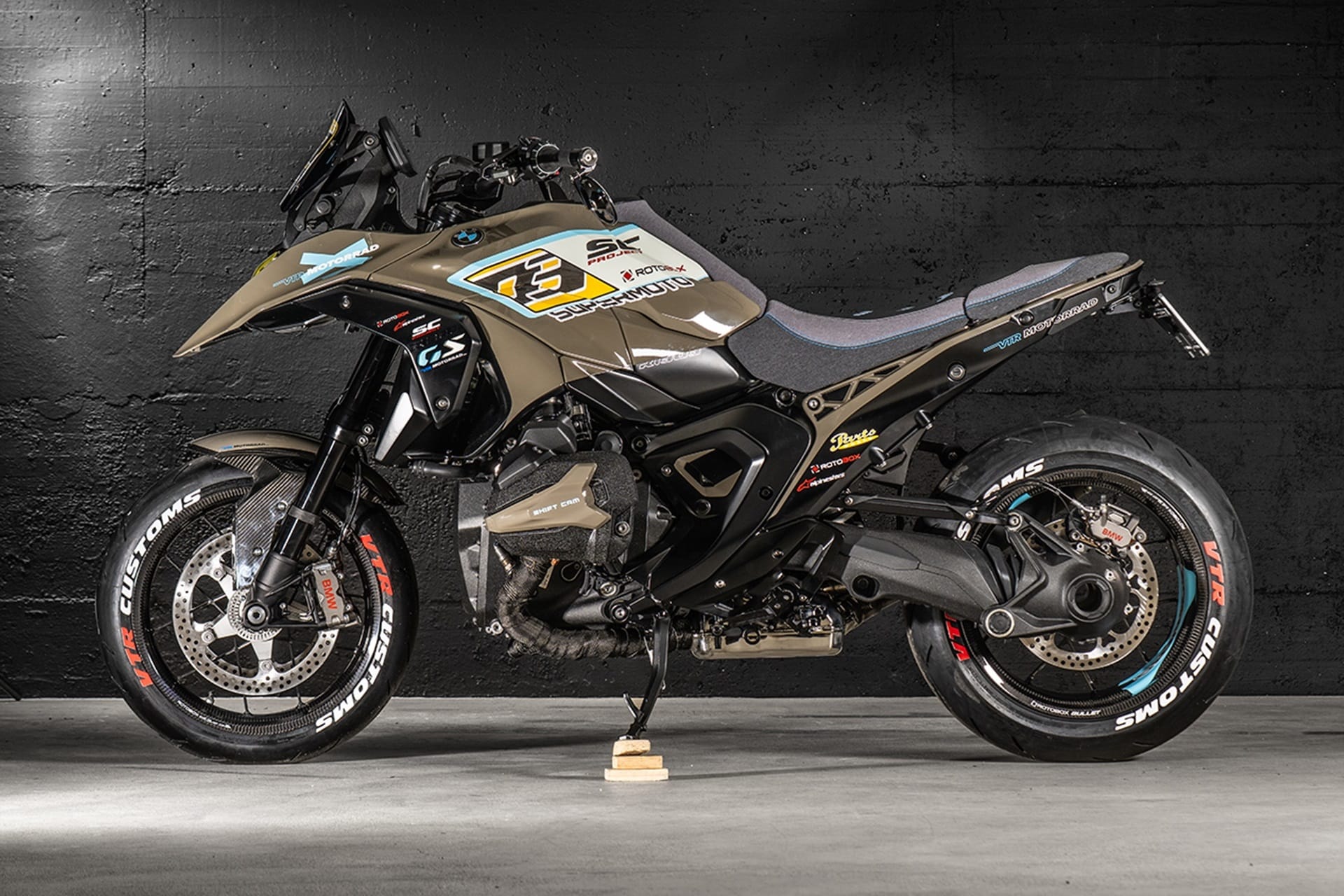 La BMW GS1300 más salvaje se llama "R1303": VTR Customs la transforma ...