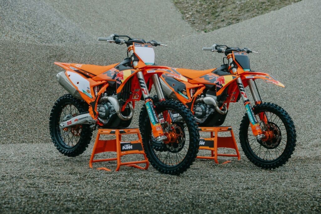 KTM 450 SMR 2026: el regreso de la Supermoto más temida del planeta