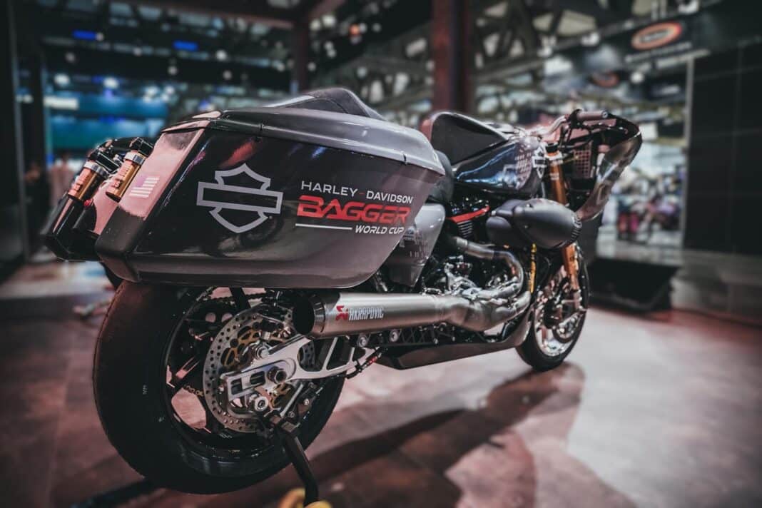 200 CV, más de 300 km/h y 280 kg: Así son las Harley-Davidson Bagger ...