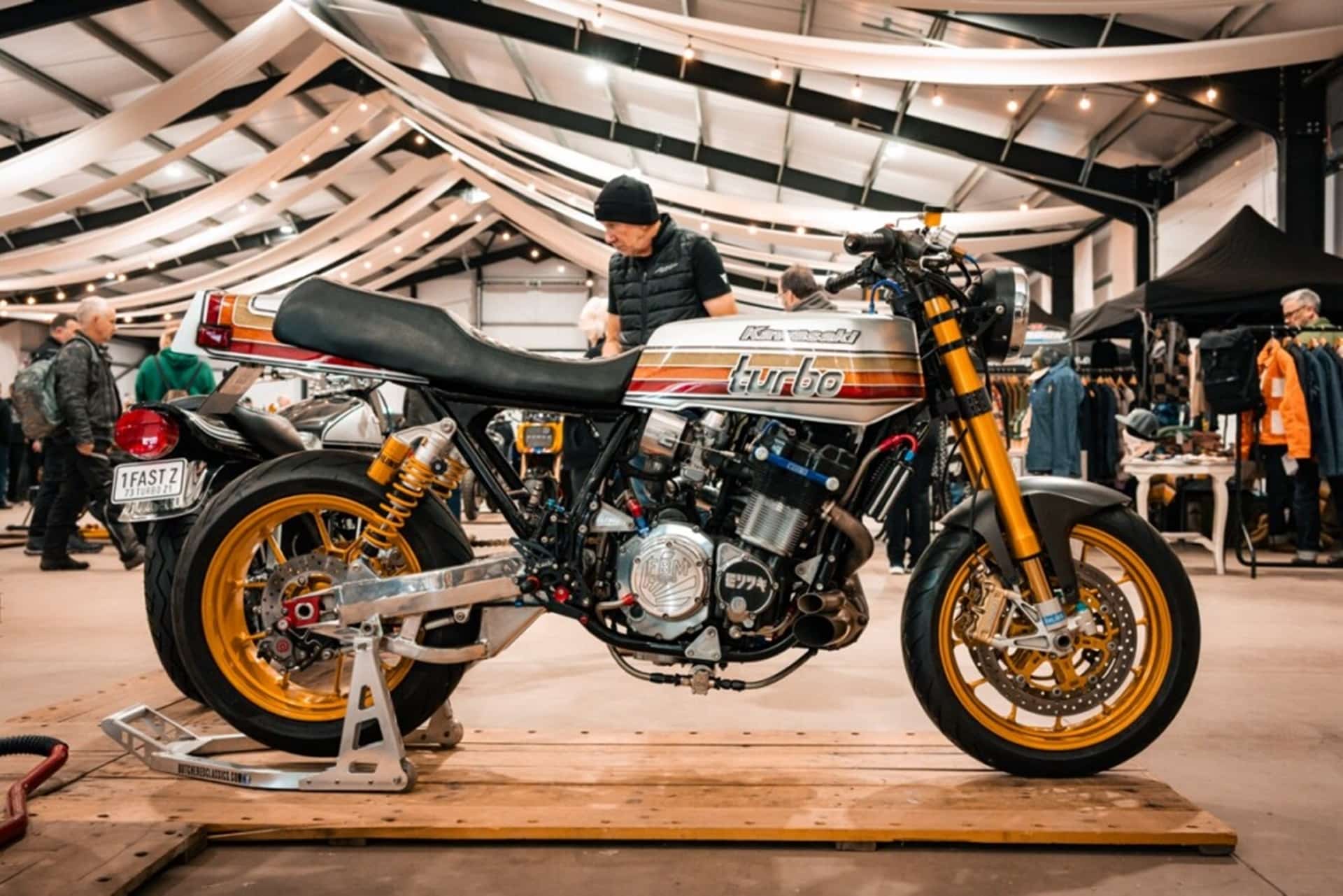 La Kawasaki Z1000 Turbo que suena a sacrilegio: motor Suzuki, turbo y ...